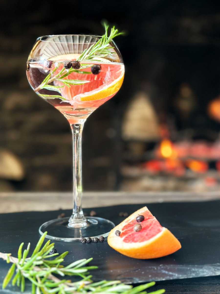 Dirwest: The Future of Welsh Drinks | Bold, Bilingual & Alcohol Free