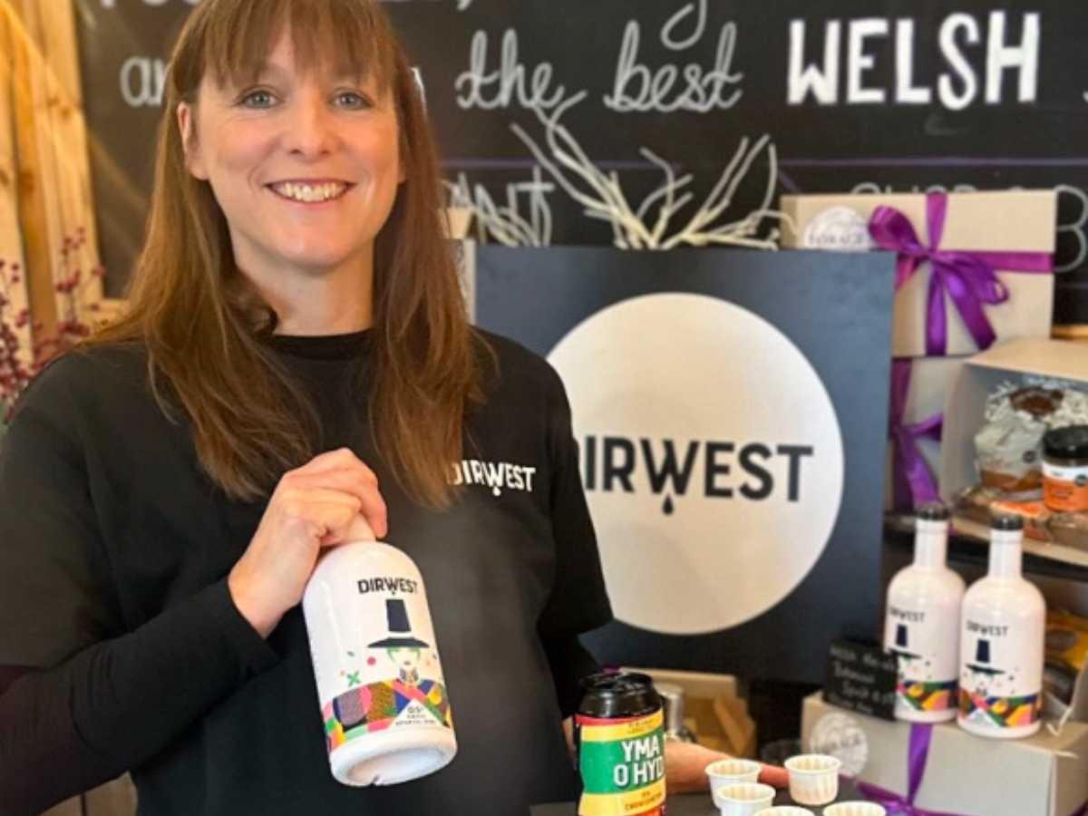 Dirwest: The Future of Welsh Drinks | Bold, Bilingual & Alcohol Free